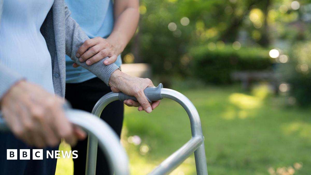 Caol's Moss Park Care Home could be saved from closure - BBC News