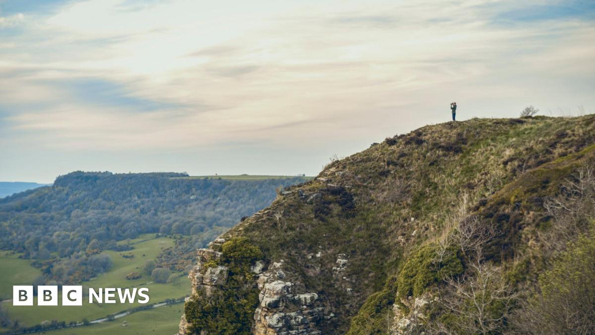 Sutton Bank route set to close for annual week-long maintenance - BBC News