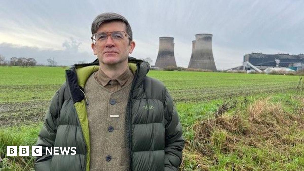 Fiddler's Ferry: The architect who wants to save 'symbolic' cooling ...