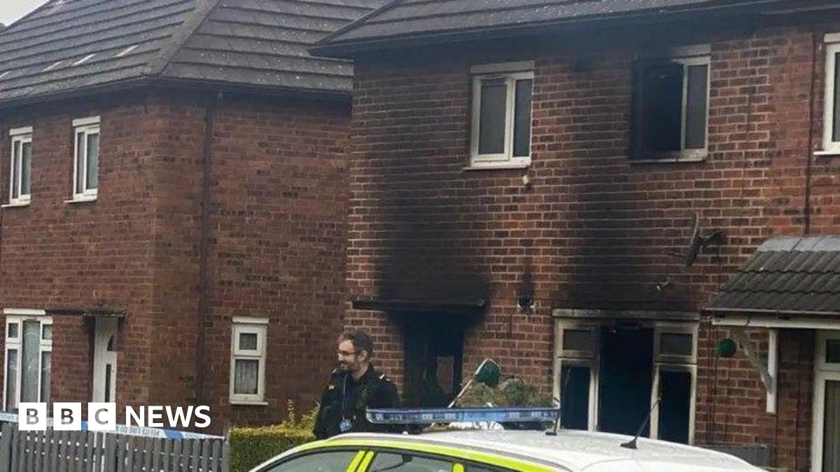 Ten men charged over house fire in Bentilee in 2021 - BBC News