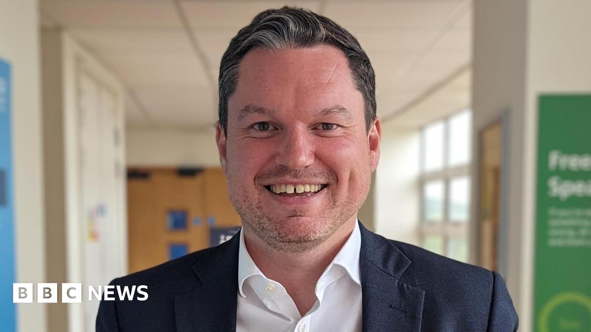 Gloucestershire Hospitals NHS Trust appoints new chief executive - BBC News