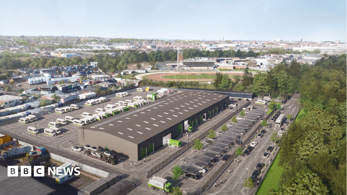 New Wolverhampton £12m gritter, bin and taxi depot plan approved - BBC News