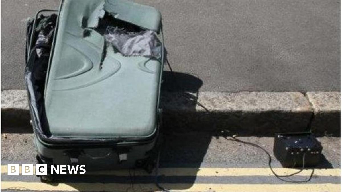 Exeter evacuation caused by dumped suitcases - BBC News