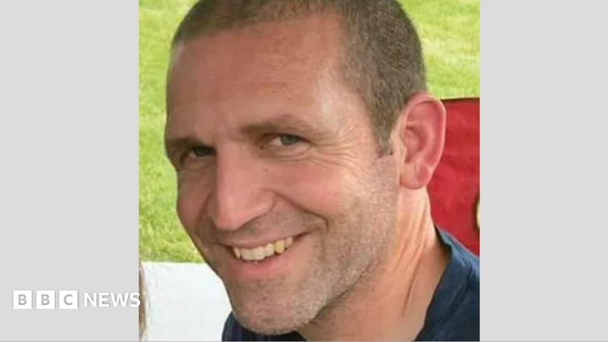 US man faked kayaking death and fled to Europe, authorities say - BBC News