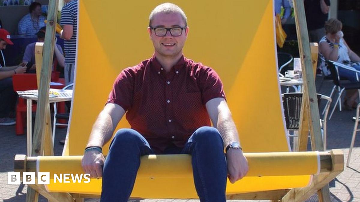 Royal Welsh Humans: Characters behind the show - BBC News