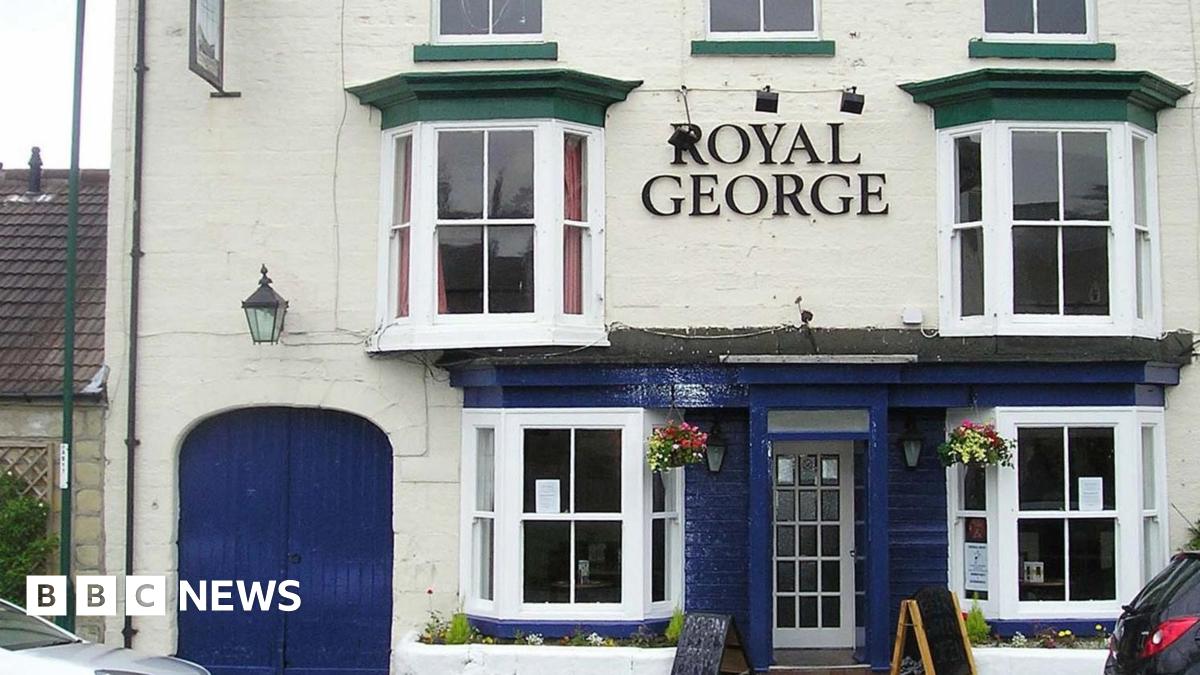 Royal George pub could be converted into children's nursery - BBC News