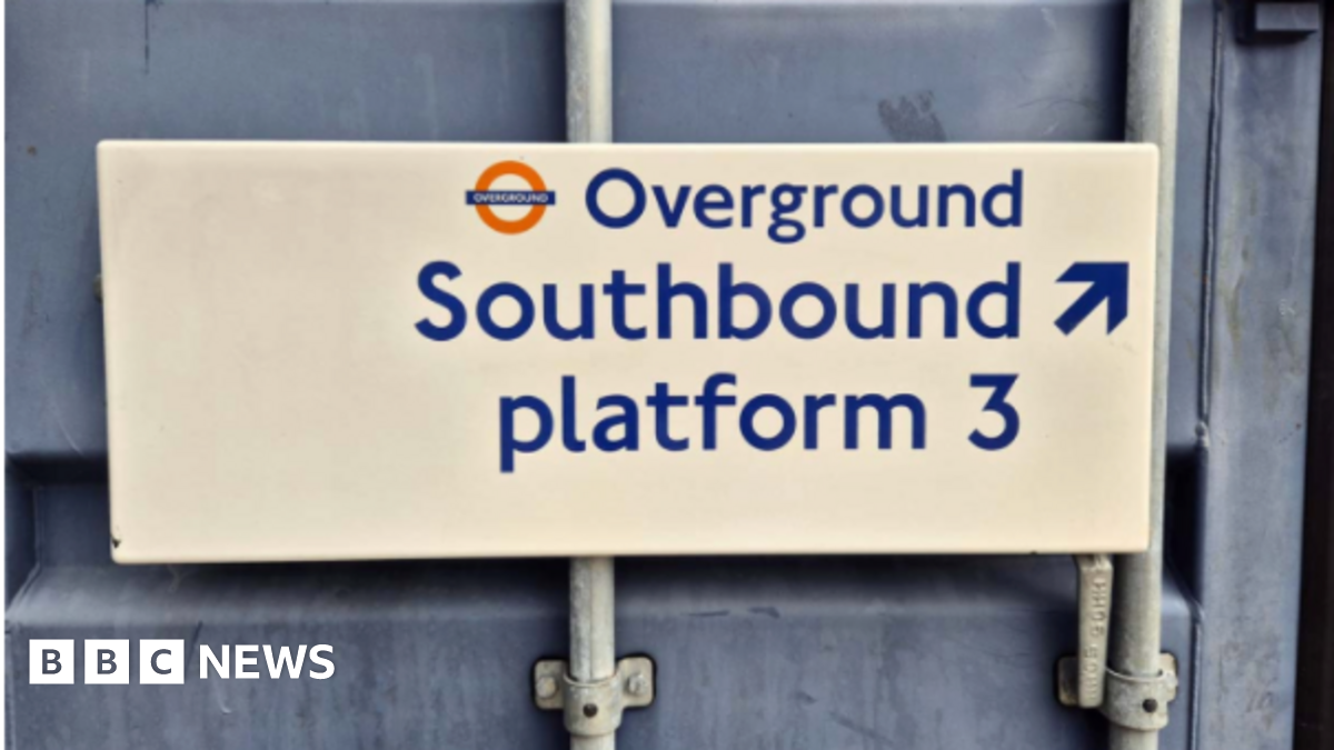 London Overground: Old signs for sale - BBC News