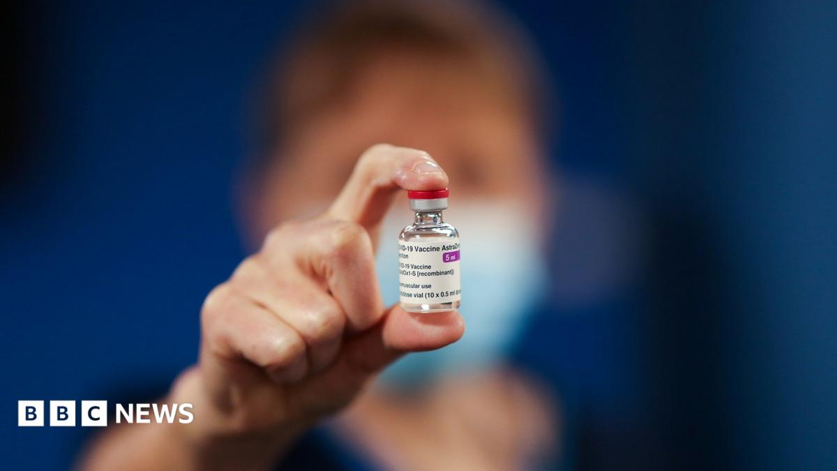 Covid in Scotland: 'Good progress' on vaccine rollout - BBC News