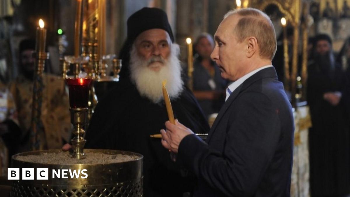 Vladimir Putin visits Mount Athos, all-male Orthodox enclave - BBC News