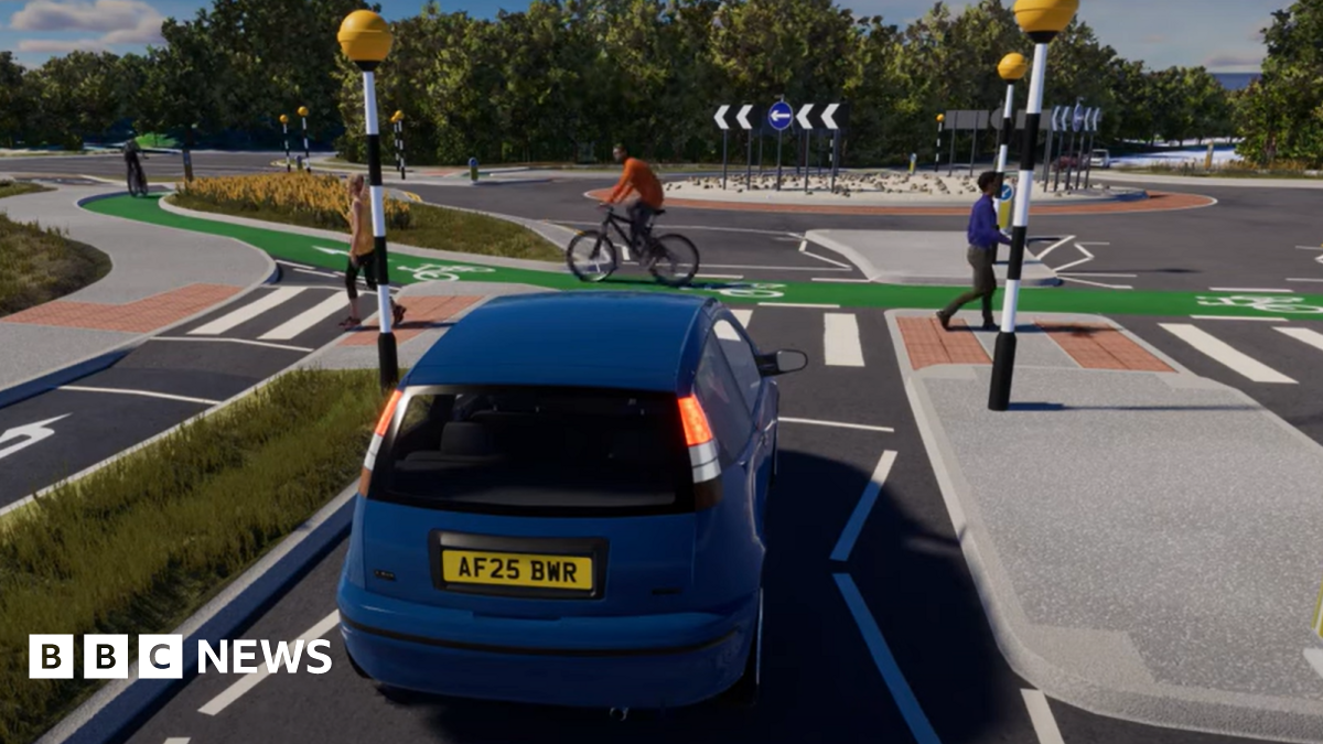 Hemel Hempstead's 'Dutch-style' roundabout and how to use it - BBC News