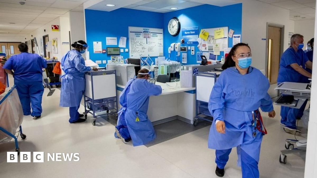 Review reveals 'vast' ethnic inequalities in NHS services - BBC News