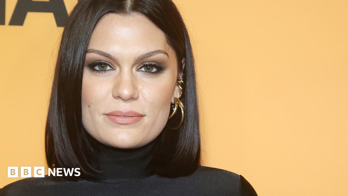 Jessie J reveals 'shock and overwhelming sadness' of miscarriage - BBC News