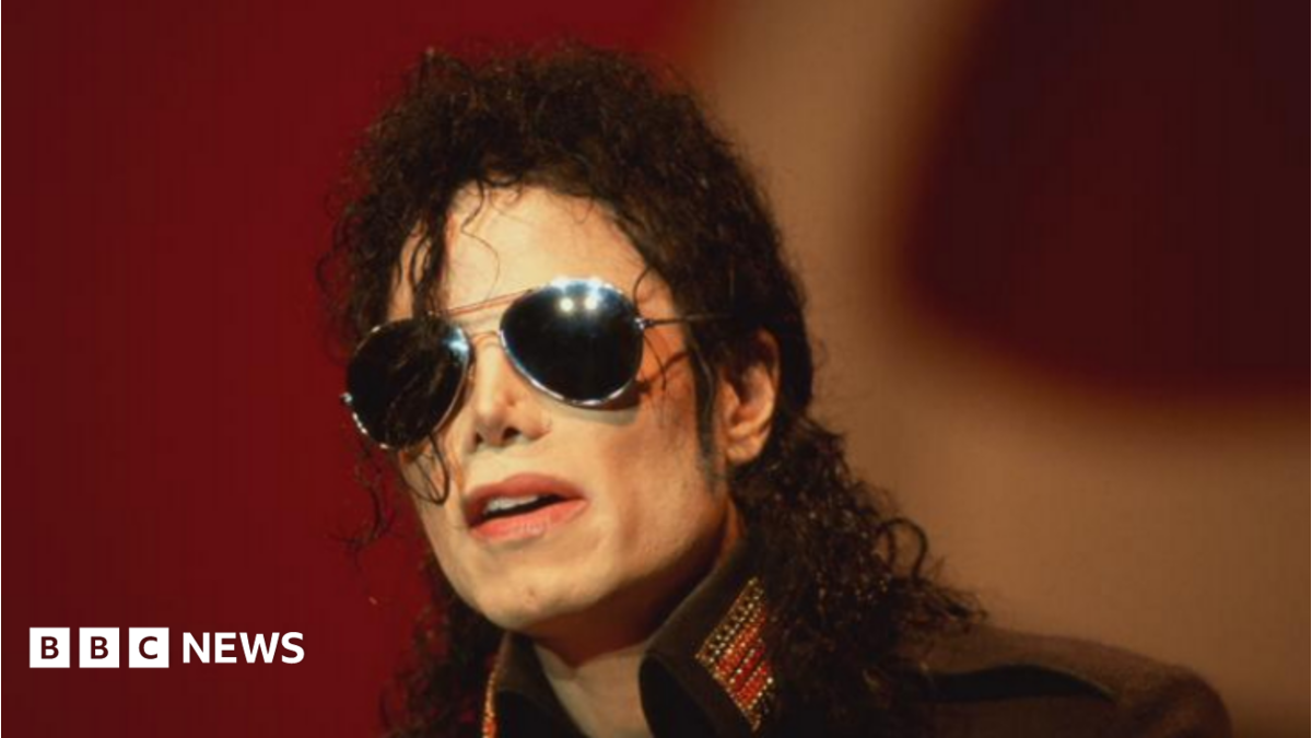 'Michael Jackson noises' got man unfairly sacked from job - BBC News
