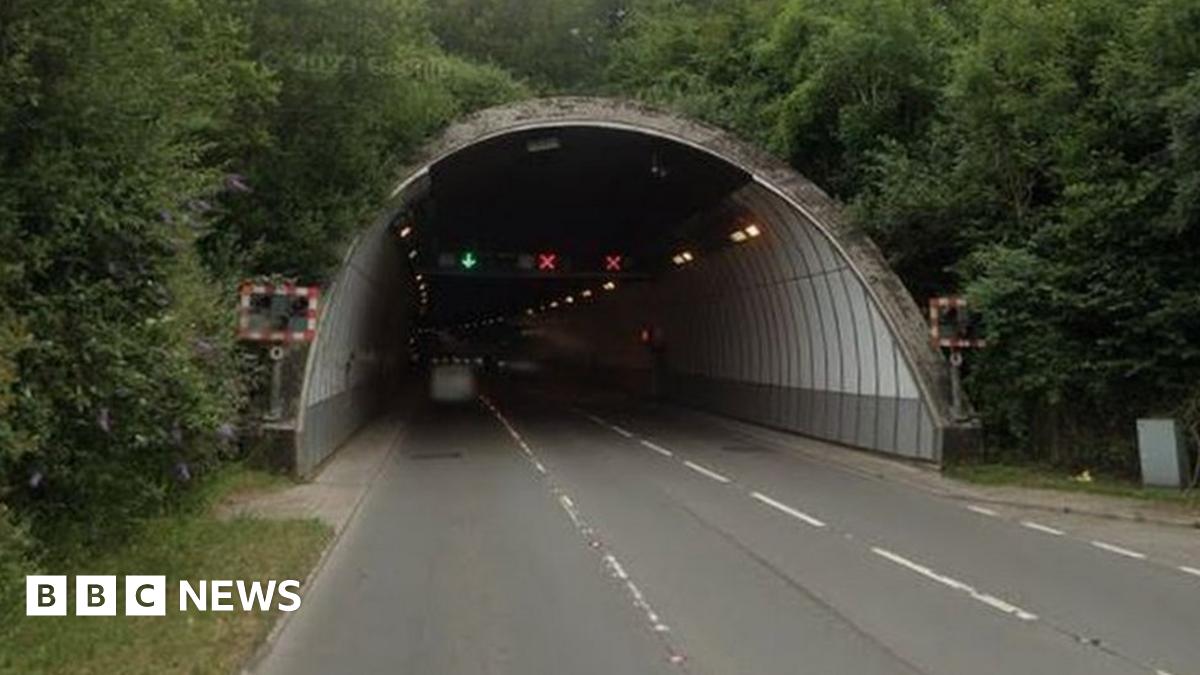 Saltash tunnel to close overnight for £20m upgrade - BBC News
