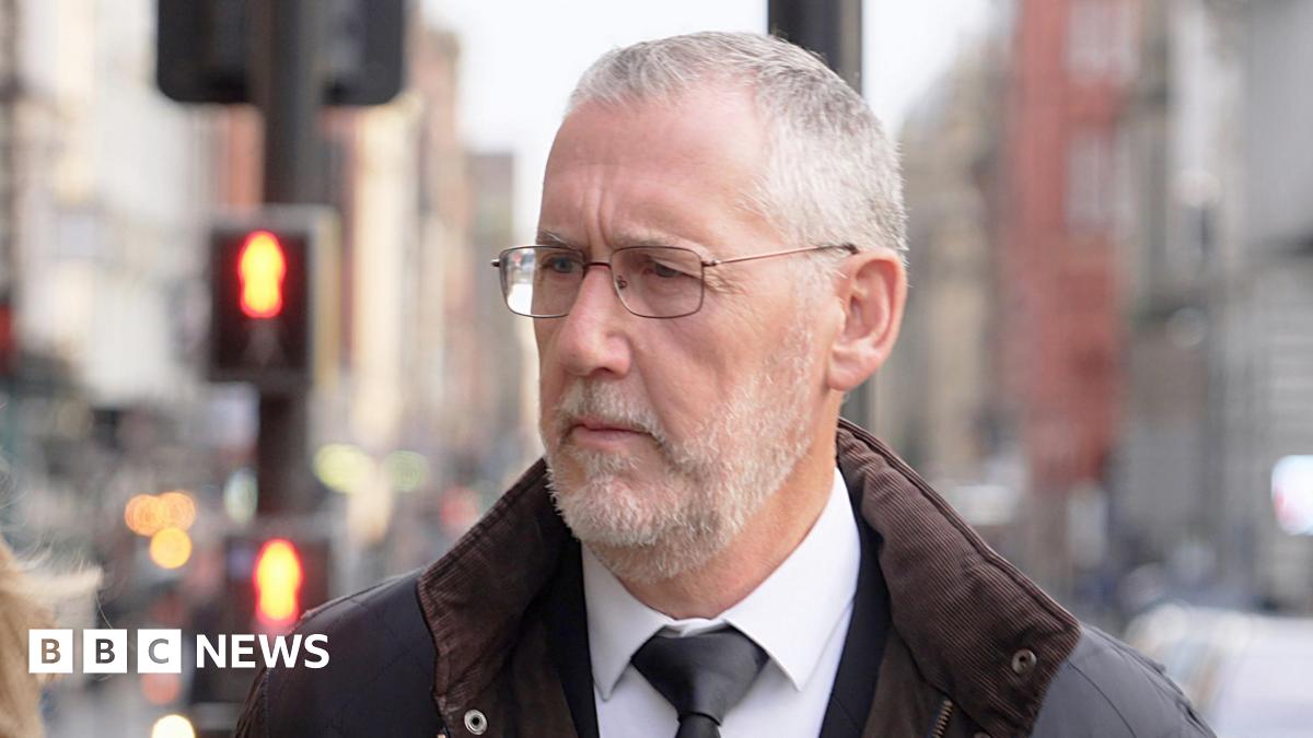 Lucy Letby boss admits 'crass' letter to babies' families - BBC News