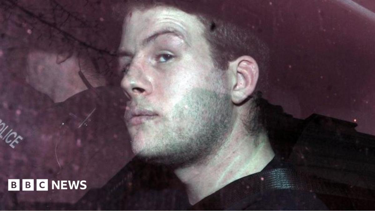 Shane Frane: Policewoman's killer extradited to finish sentence - BBC News