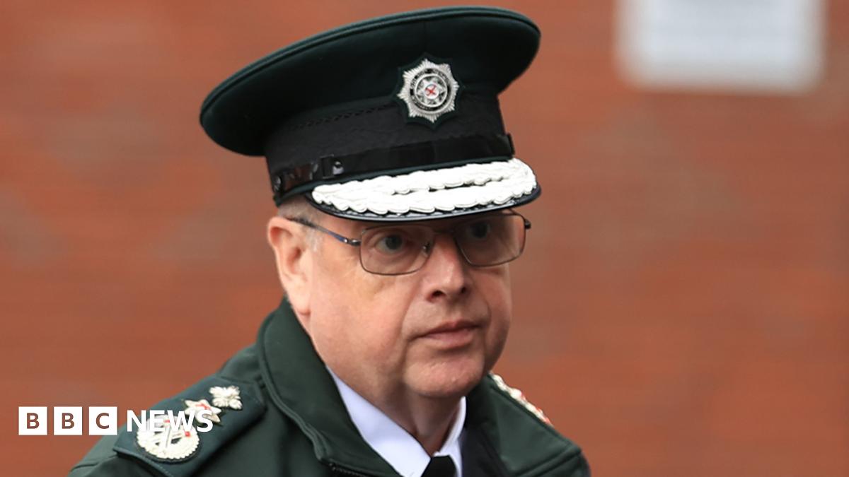 Police Service of Northern Ireland Chief Constable Simon Byrne resigns - BBC News