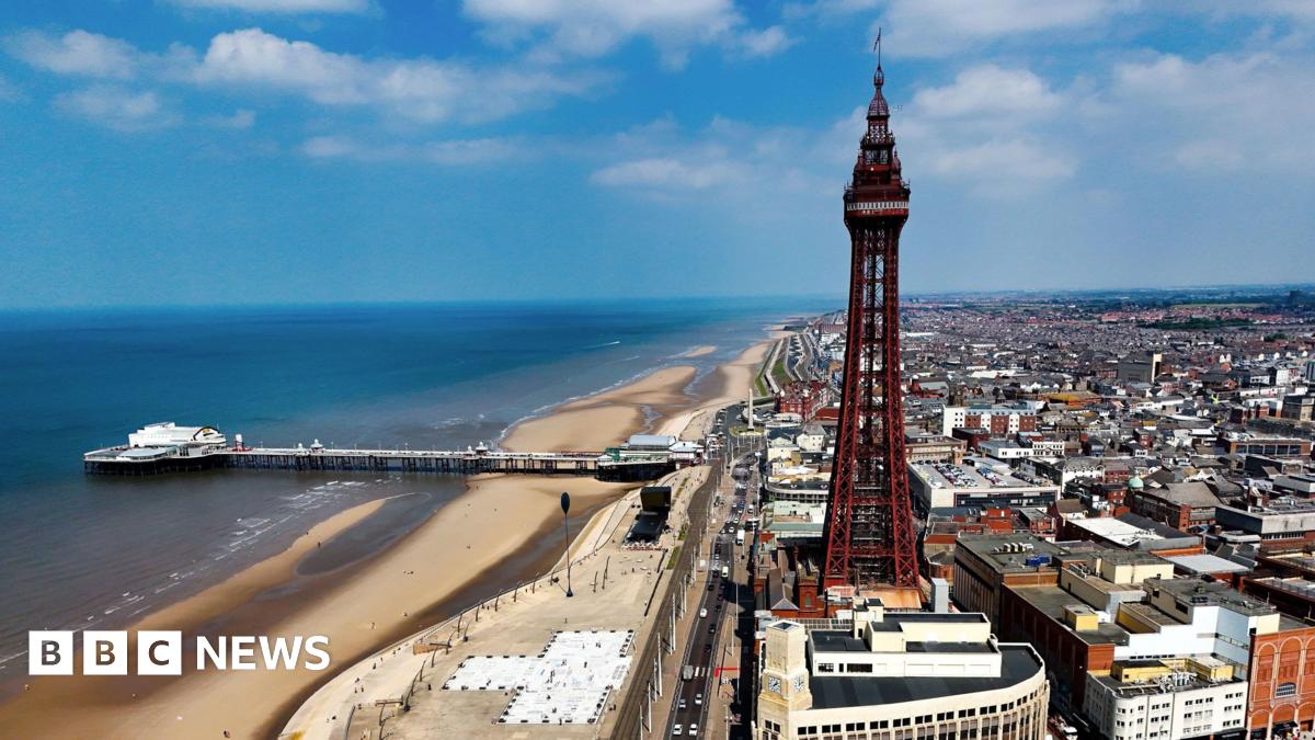 Blackpool second worst place for girls in UK - report - BBC News