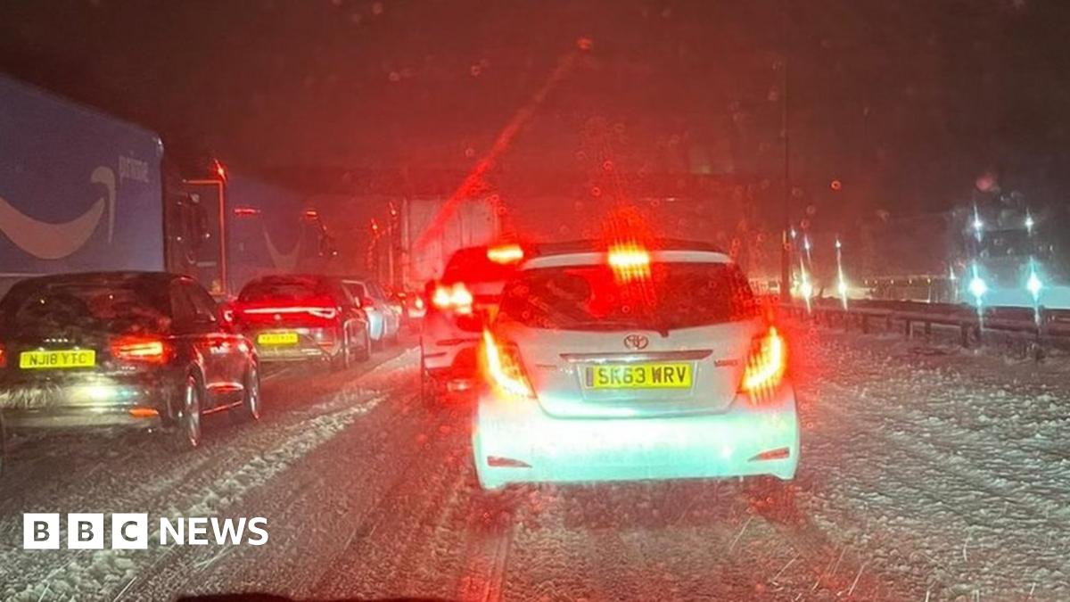 Heavy snow and high winds bring treacherous travelling conditions - BBC ...