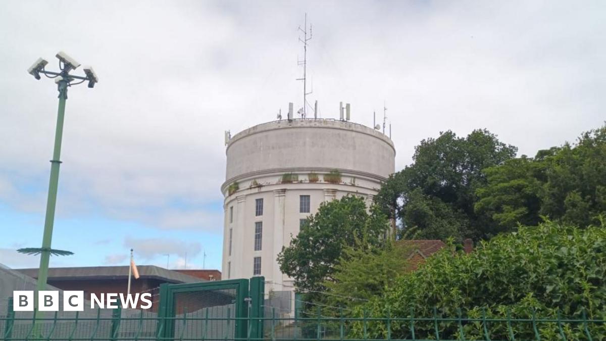 Murder charge as man found dead near Shrewsbury water tower - BBC News