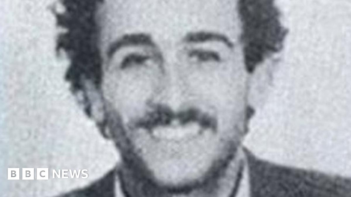 Obituary: Hezbollah military commander Mustafa Badreddine - BBC News