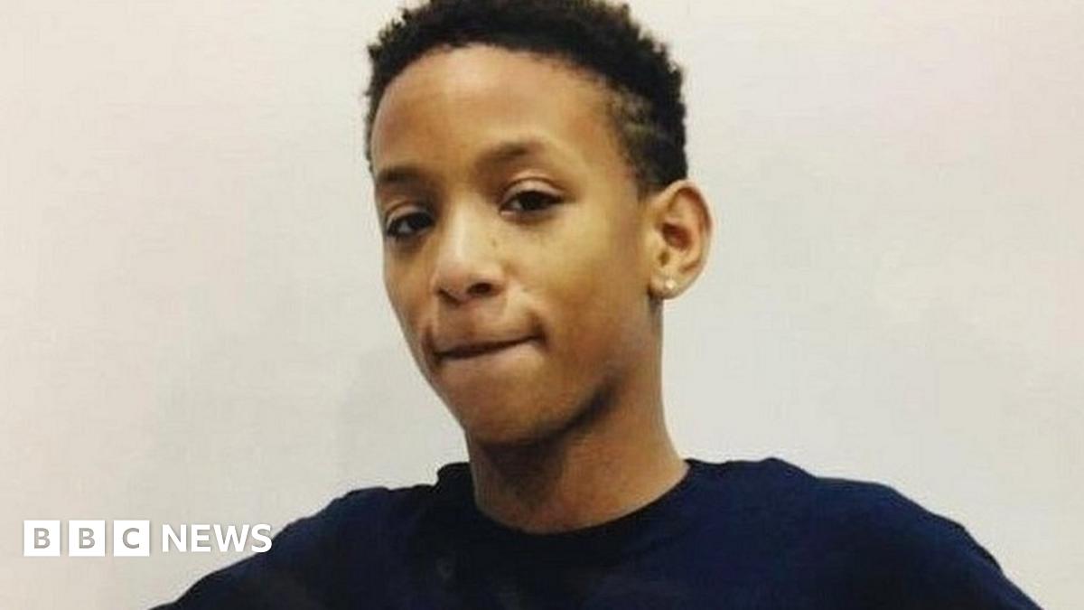 Corey Junior Davis: Shot boy 'treated like criminal' - BBC News