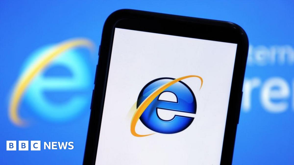 Microsoft retires Internet Explorer after 27 years - BBC News