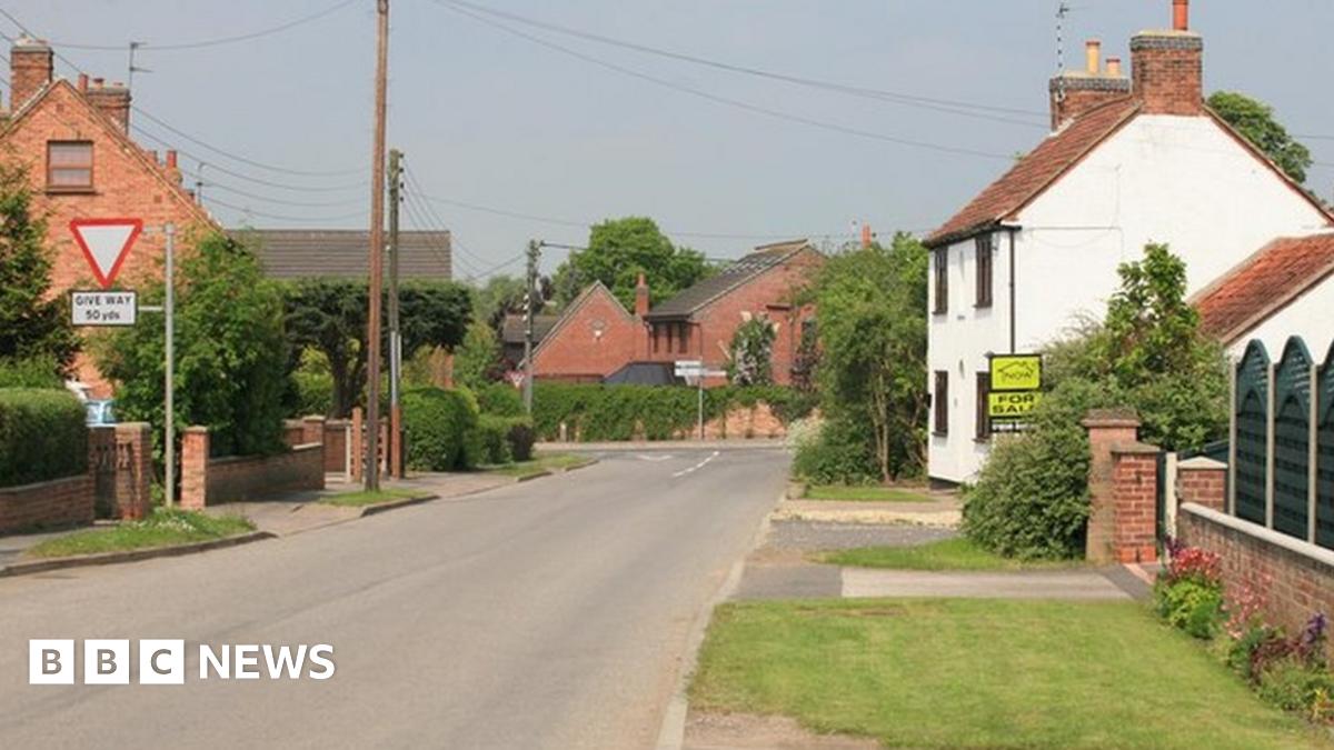 Dean Gray death: Terence Hardy cleared of murder - BBC News