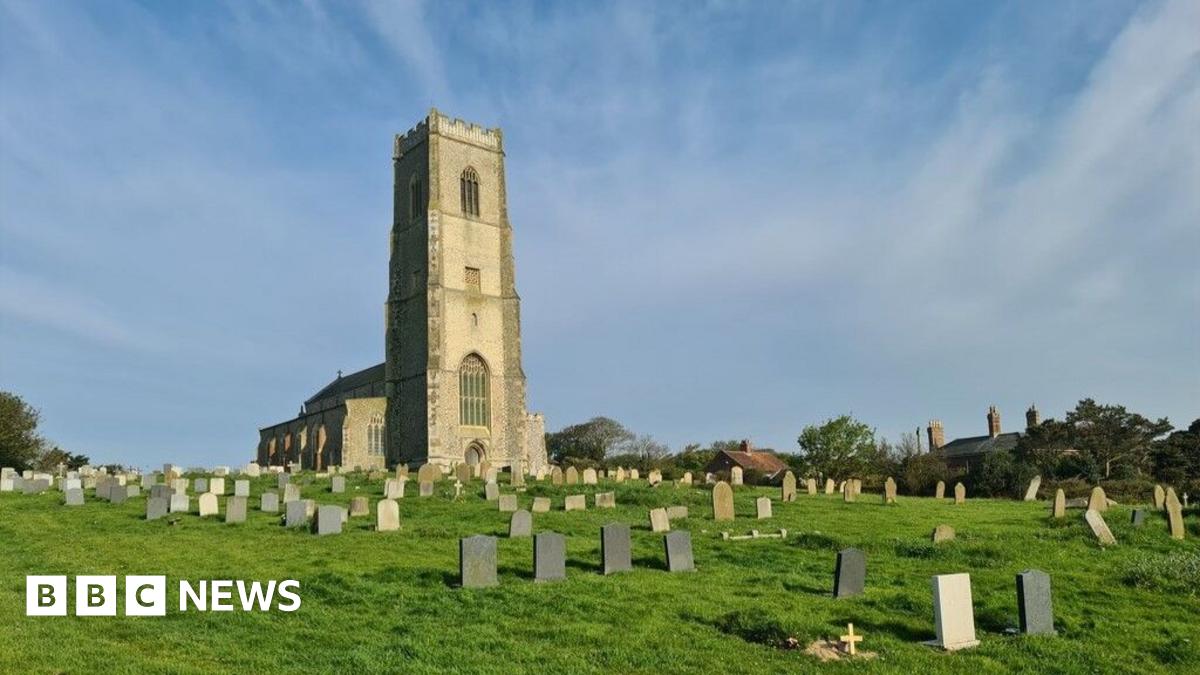 Plans gathered to save graves from coastal erosion in Happisburgh - BBC ...