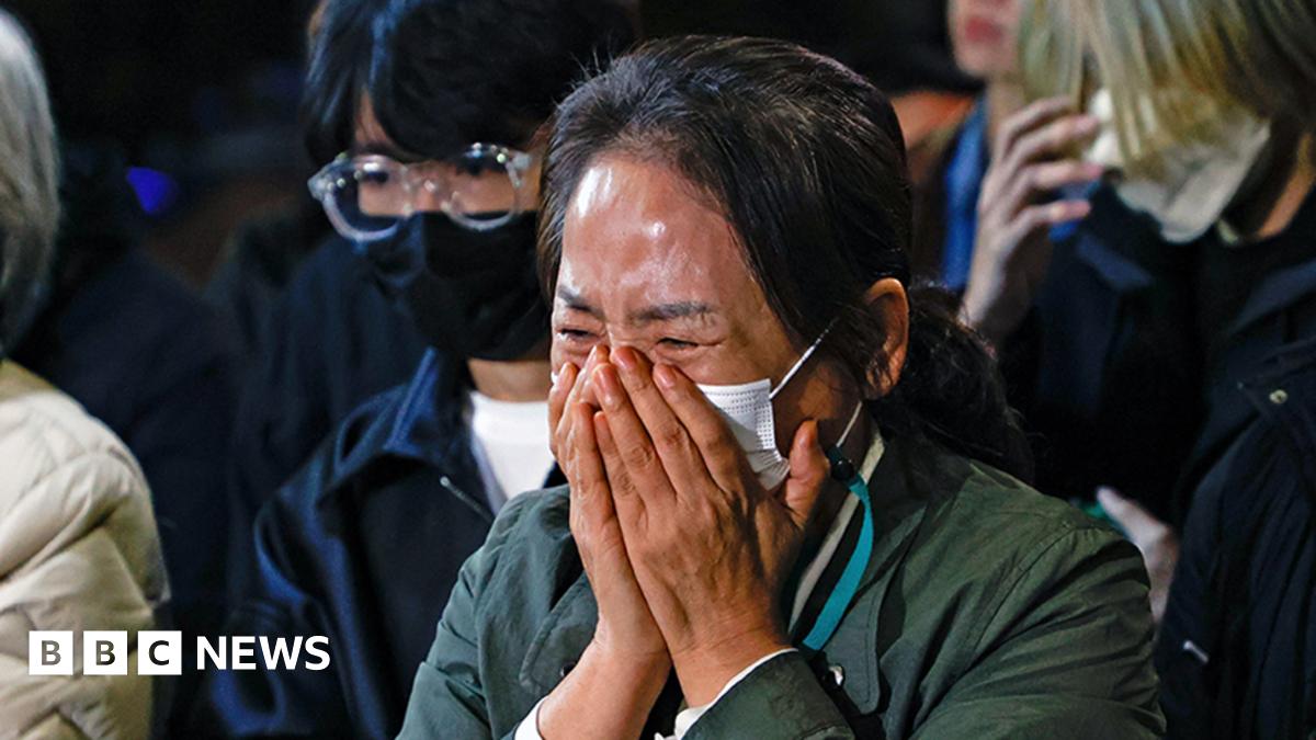 Itaewon crush: Anxious warnings turn into screams of terror in ...