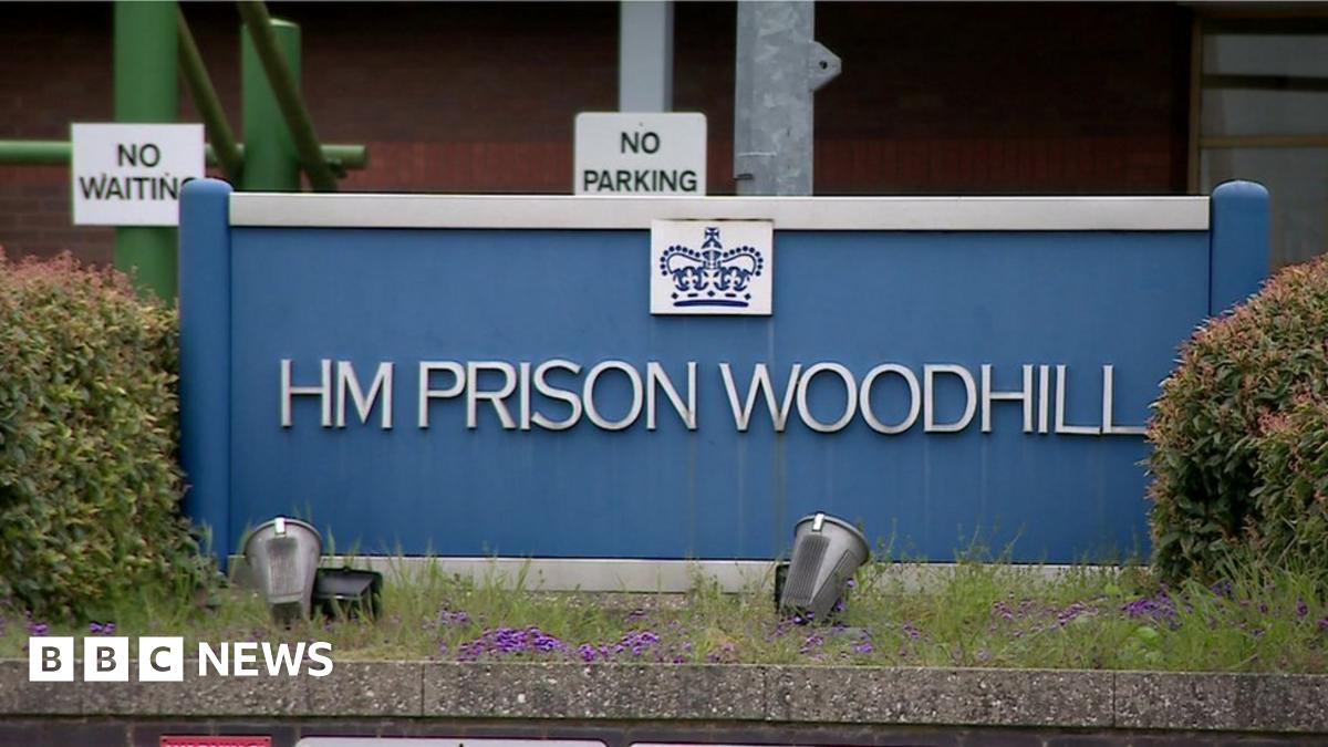 HMP Woodhill: Call for emergency measures at 'unsafe' prison - BBC News