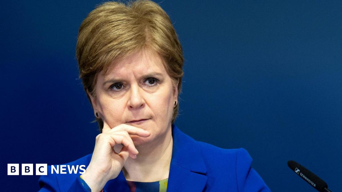 Sturgeon shared 'private' email address with Covid expert - BBC News