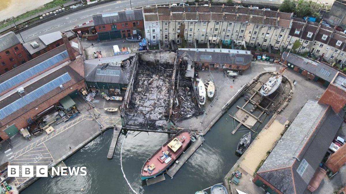 Underfall boatyard restoration work begins after arson - BBC News