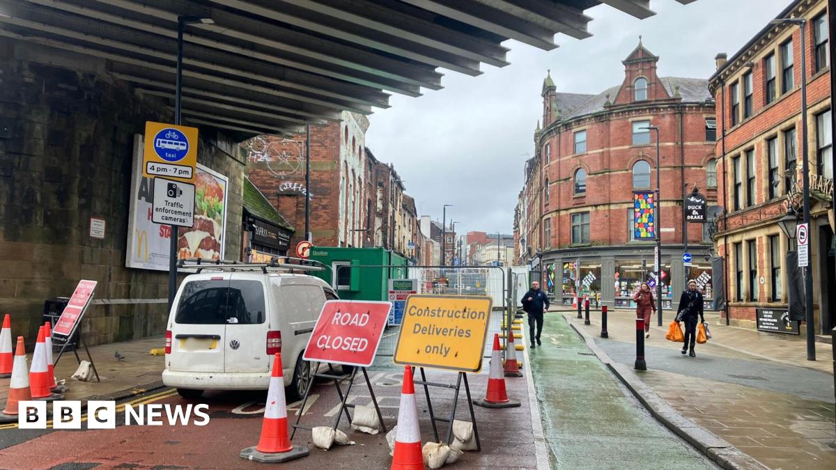 Call to pedestrianise Kirkgate, one of Leeds's oldest streets - BBC News
