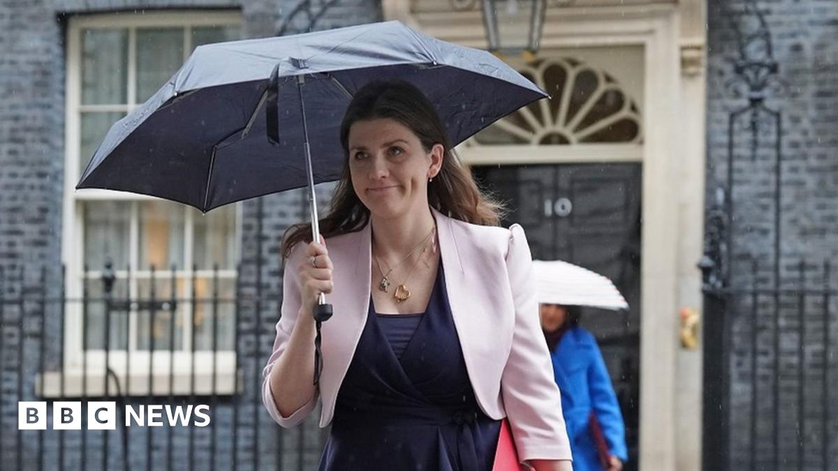 Michelle Donelan apologises for posting false allegations about ...