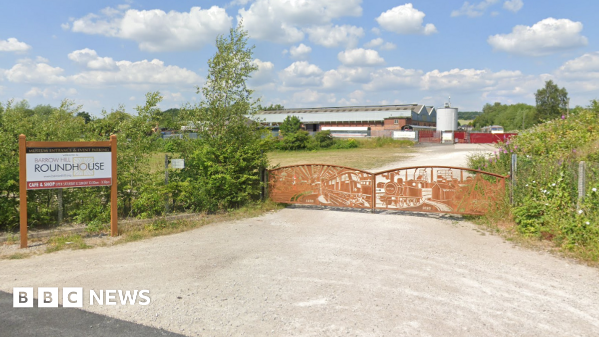 Staveley: Firm chosen to deliver new rail training centre - BBC News