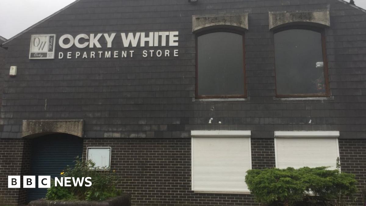 Ocky White revamp in Haverfordwest branded 'bonkers' idea - BBC News