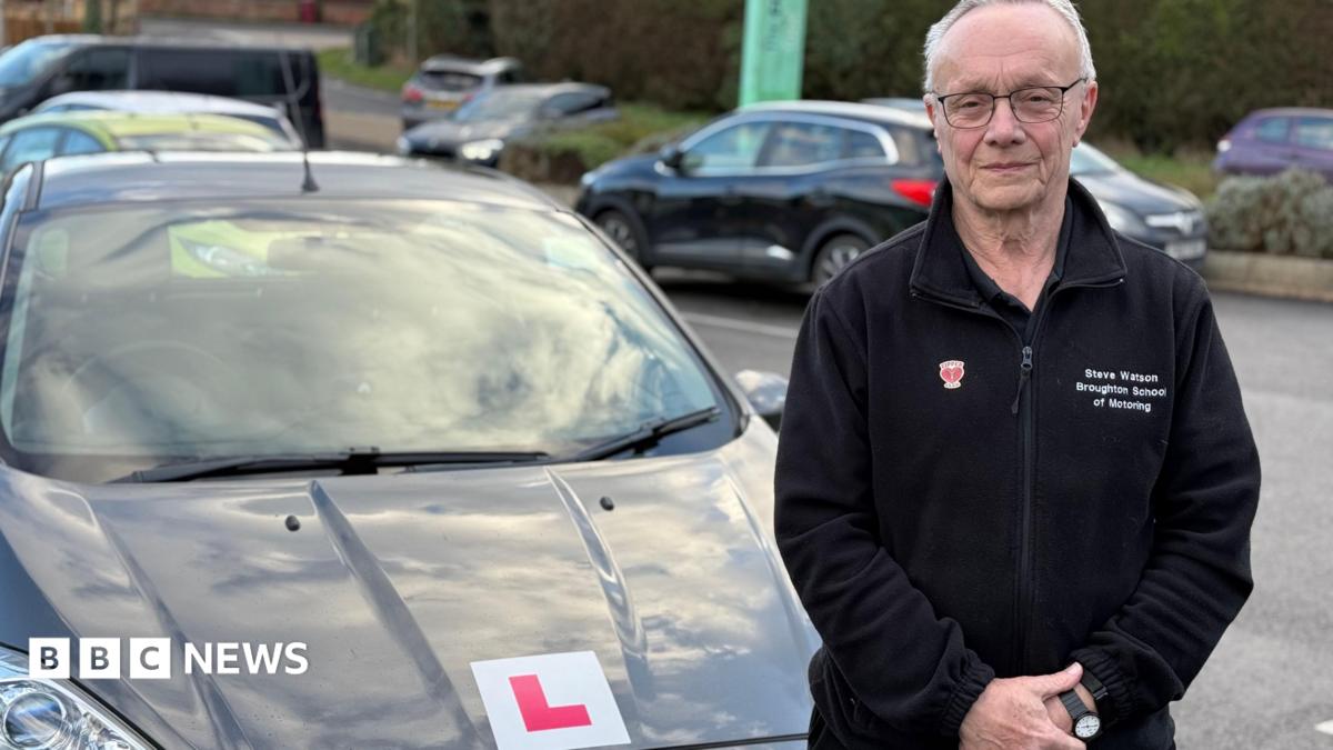 Lane hogging and tailgating among bad habits that upset drivers - BBC News