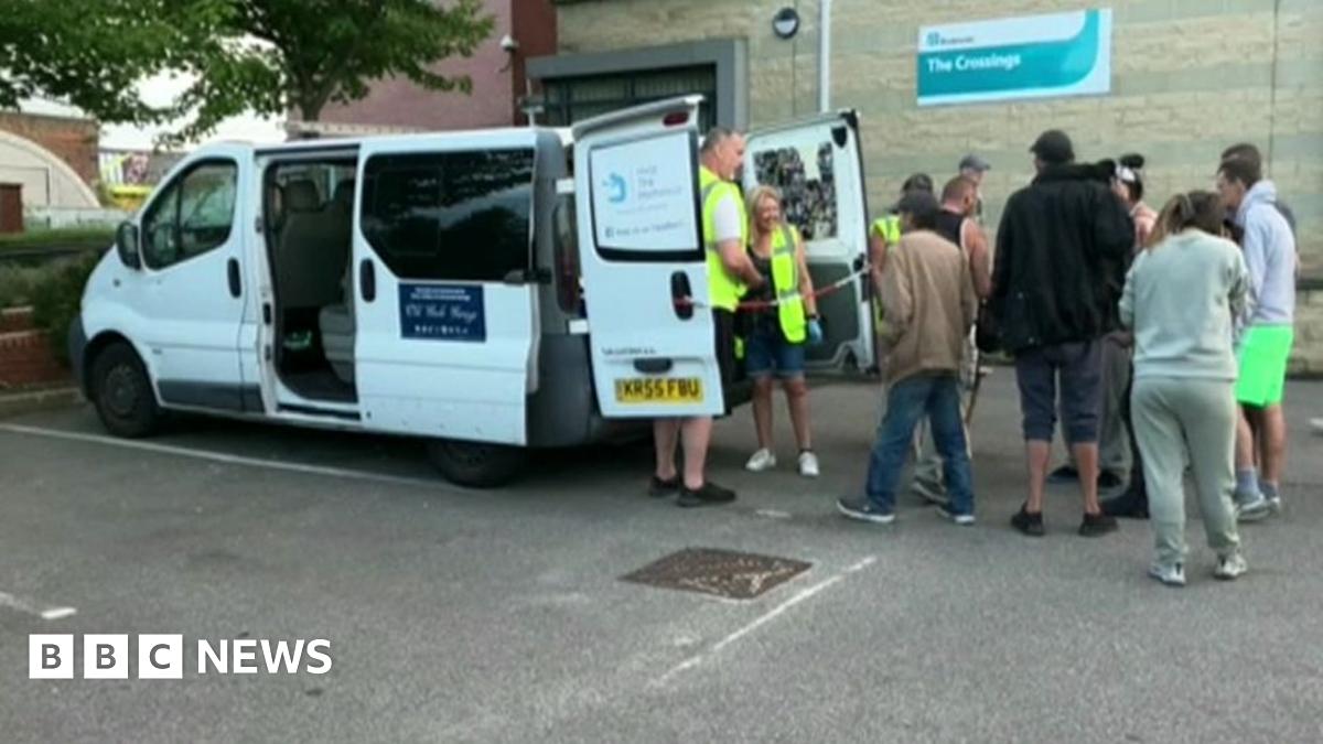 East Yorkshire homeless organisation sees rise in demand for food - BBC ...