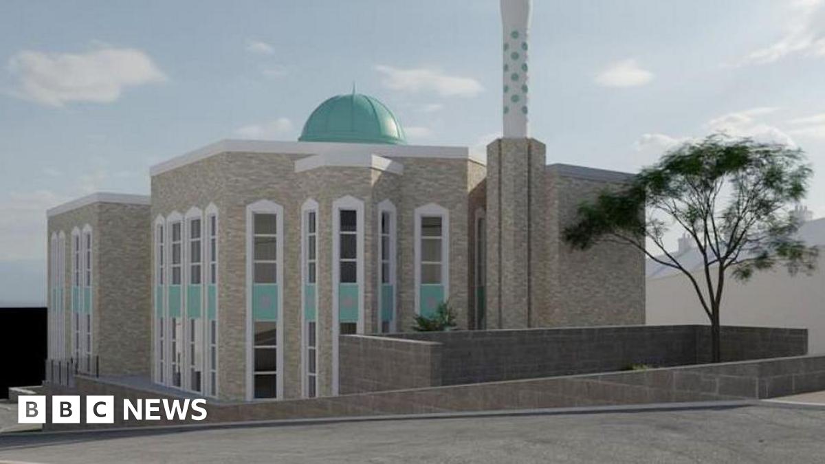Plans for larger mosque in Brierfield approved - BBC News