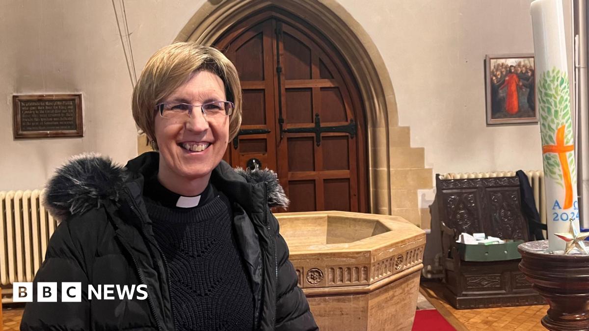 Transgender priest felt 'God couldn't possibly love me' - BBC News