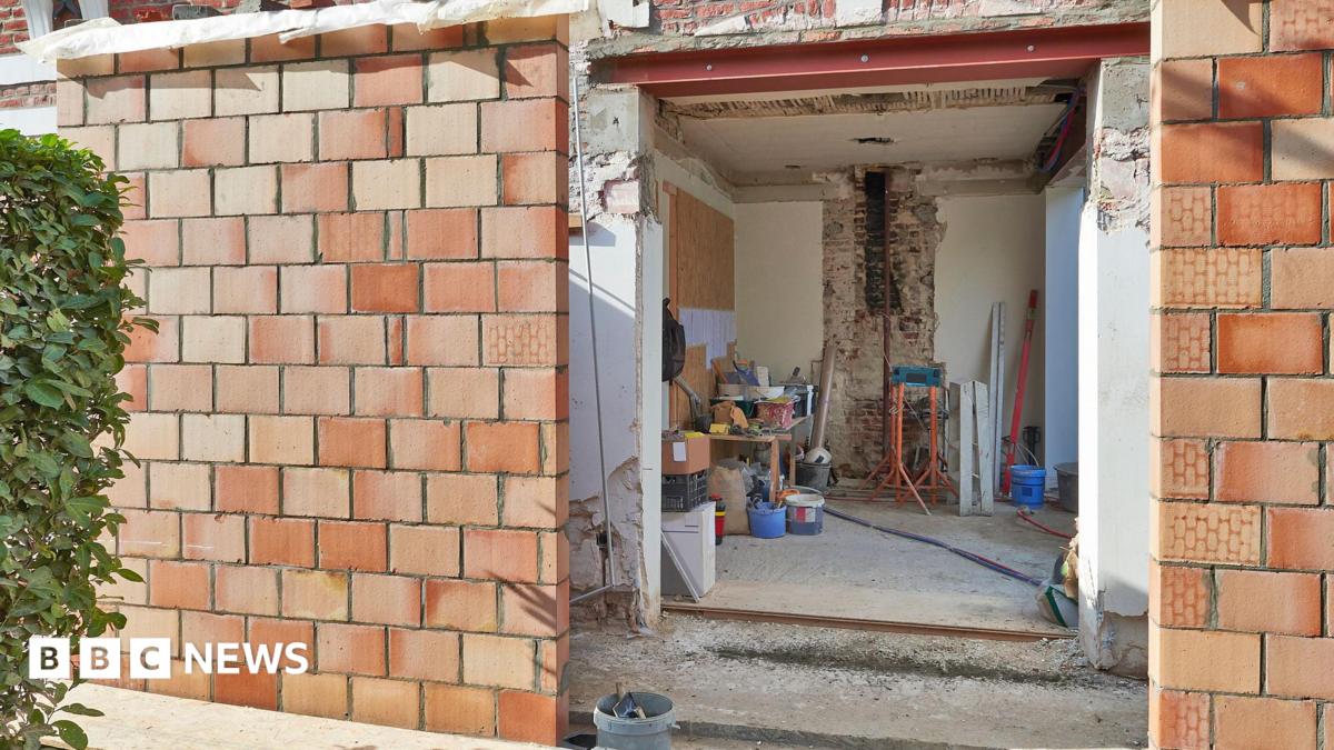 Waverley Borough Council to set up group to look at planning fees - BBC ...