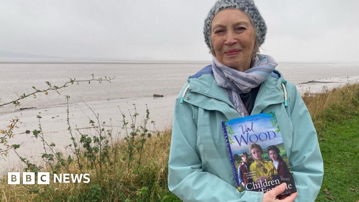 Hull author Val Wood 'struggled to write' in lockdown - BBC News