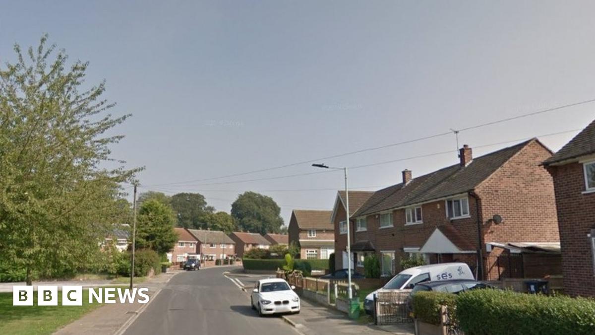 Doncaster shooting: Man charged with attempted murder - BBC News