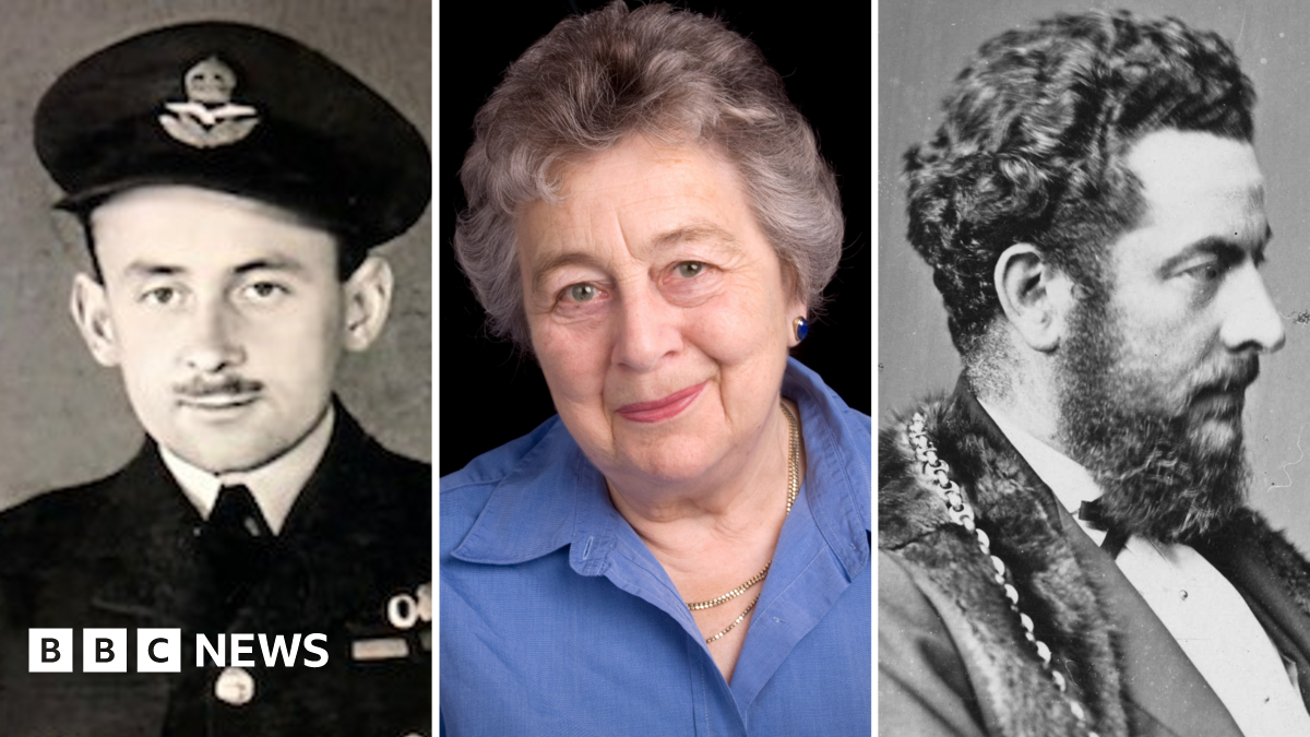 Blue plaques for South Tyneside war hero, archaeologist and mayor - BBC ...