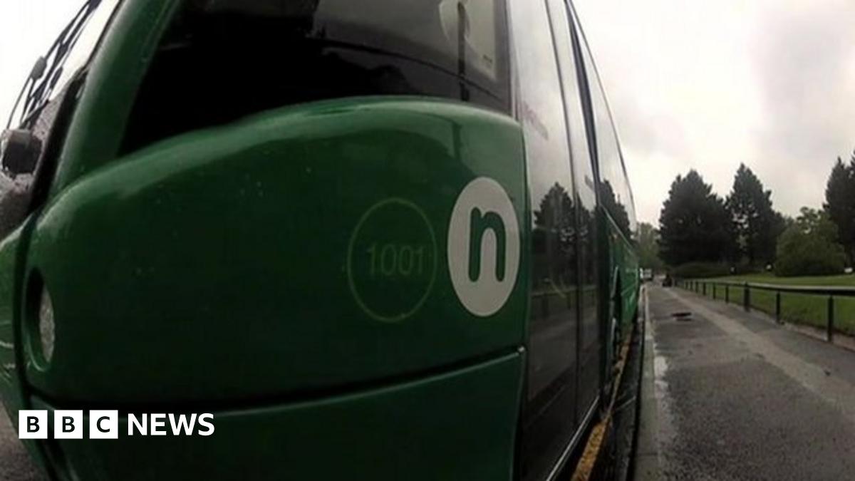 Coventry launches electric bus services - BBC News