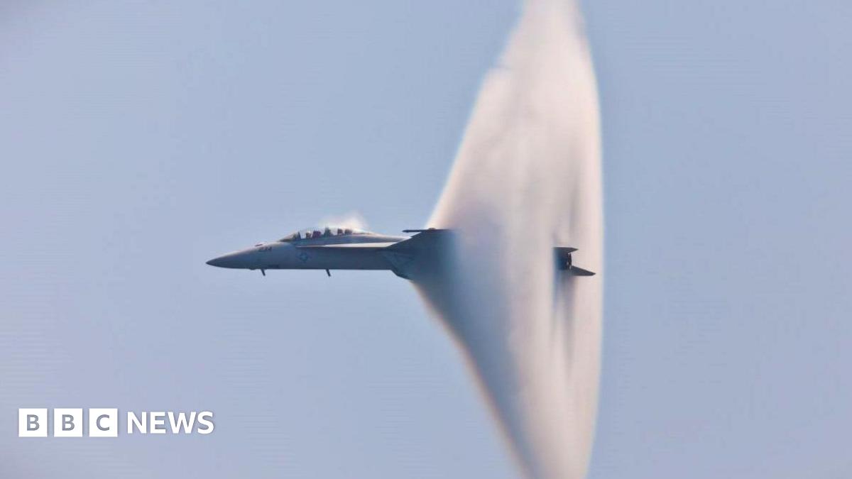 Why more sonic booms occur in the East of England - BBC News