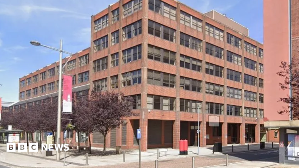 Middlesbrough Vancouver House: Why is it still empty? - BBC News