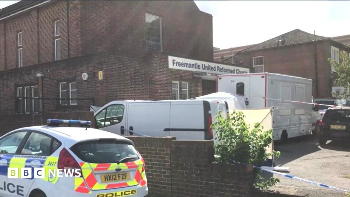 Southampton: Murder arrest month after man's death near church - BBC News