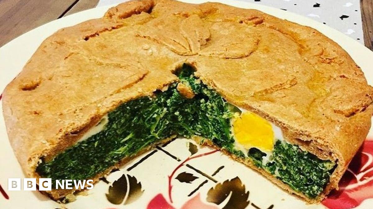 Easter in lockdown: Feasting in the time of coronavirus - BBC News